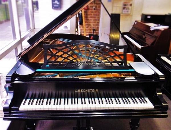 The 10 Best Singing & Voice Lessons Near Me - DistinguishedTeaching.co.uk